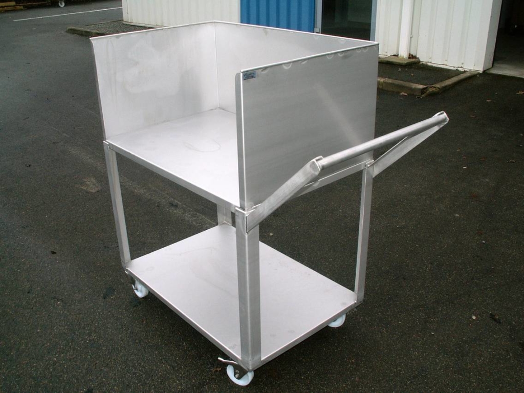 CHARIOT INOX SUR MESURE - VOLUMETAL